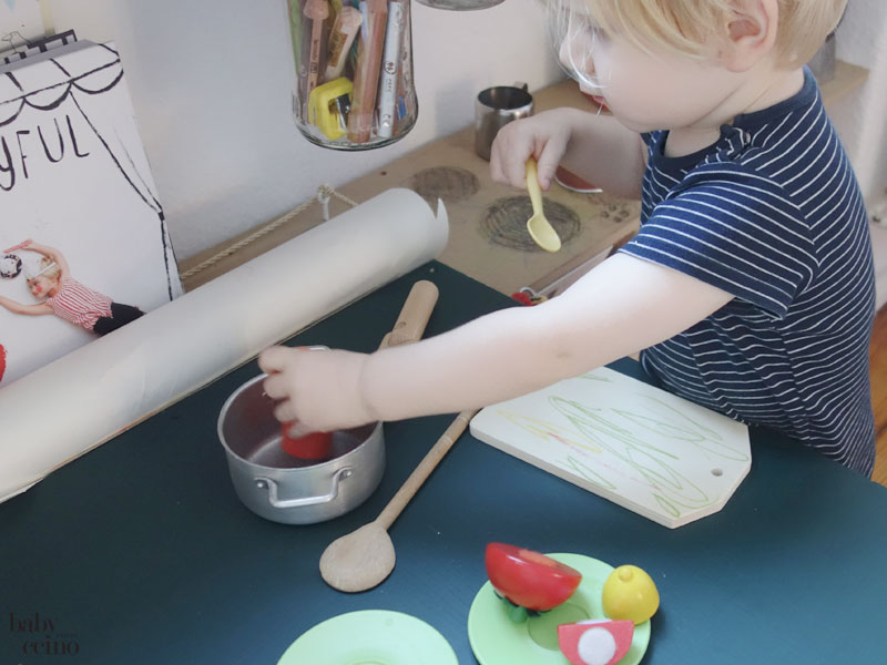 Der Multifunktionstisch – malen, kochen, Auto fahren! – Babyccino Berlin